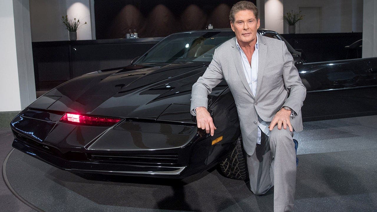 A replica of KITT from 'Knight Rider' got a traffic ticket in another ...