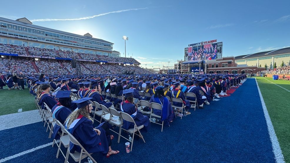 Liberty University graduates 34,000 students at 53rd commencement in ...