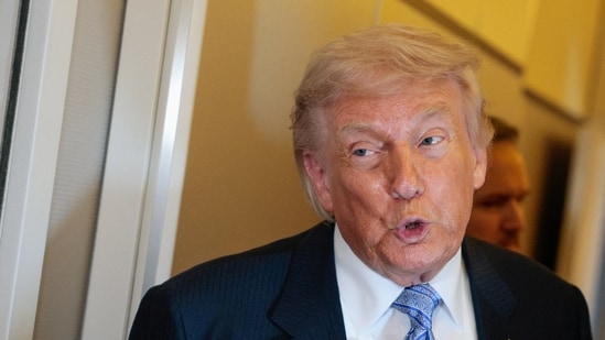 Trump ridiculed for 'opening Xi Jinping's notebook' in viral clip ...