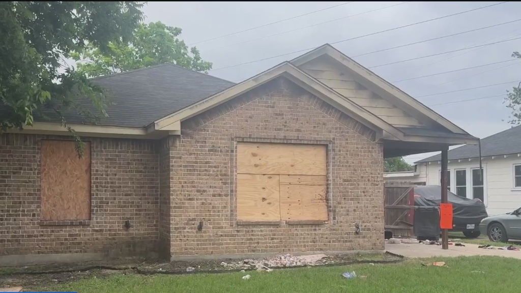 Dallas police investigating homicide after woman found in freezer in ...