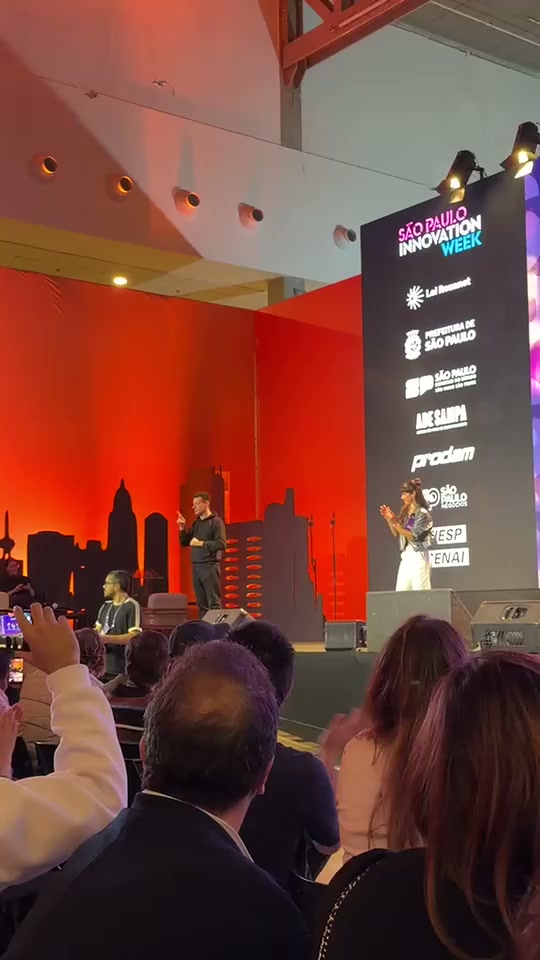 Cineasta Spike Jonze inicia palestra no São Paulo Innovation Week