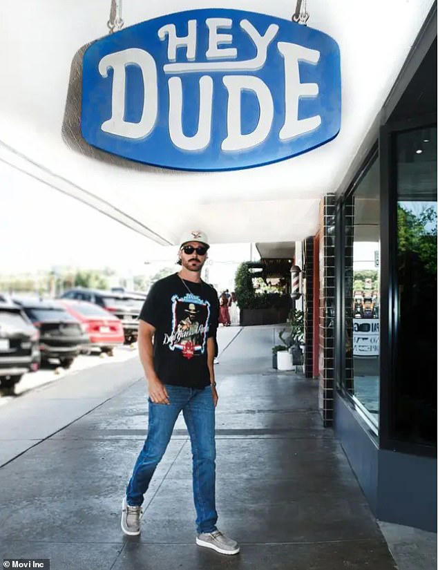 Riley Green makes a rare sighting in Texas after being hired on The Voice