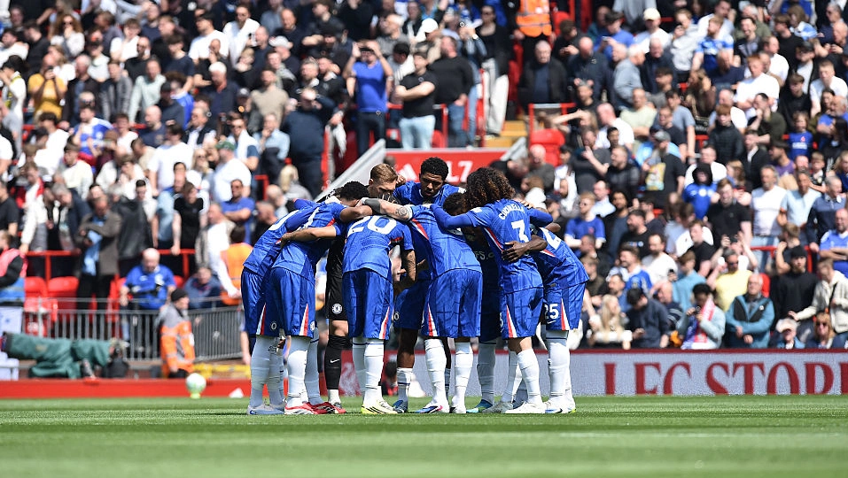 Chelsea to hand Alonso greater transfer role in bid to seal deal