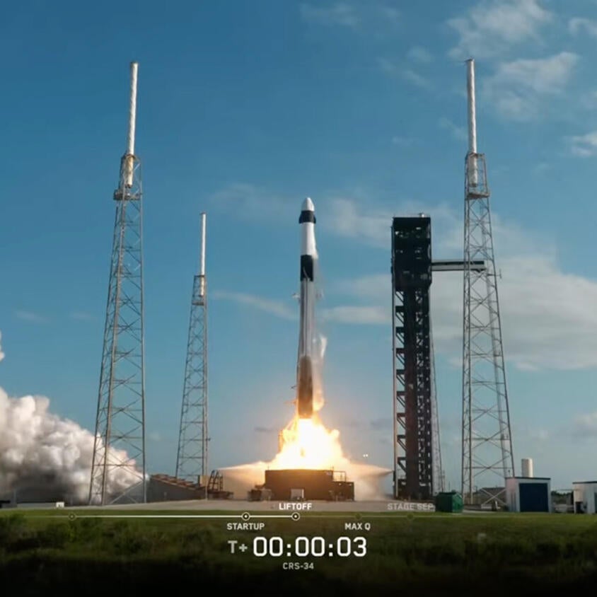 SpaceX launches cargo ship to International Space Station