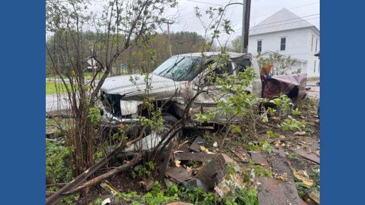 Rumford man faces distracted driving charge after Canton crash