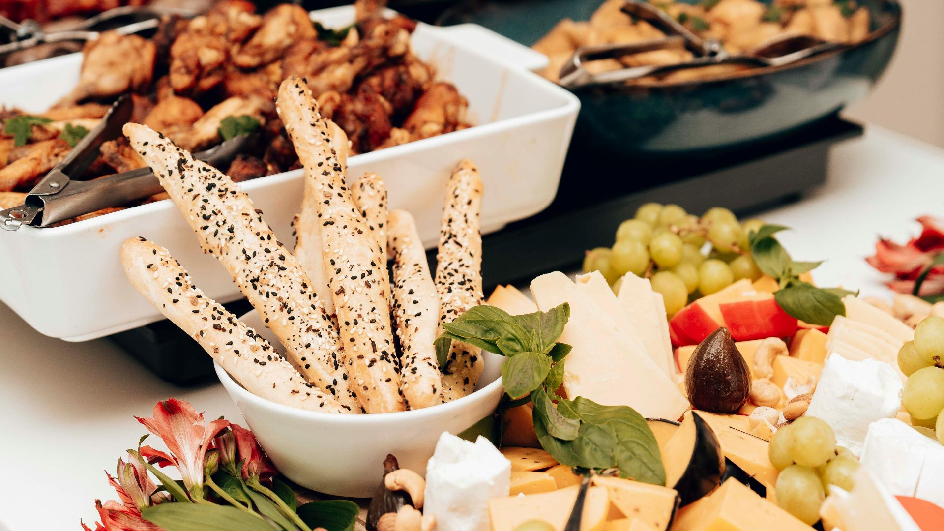 20 tips you should know to beat a buffet