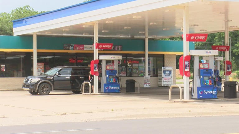 Searcy cashier recalls deadly gas station shooting