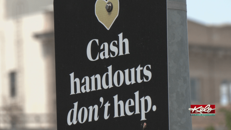 SF mayoral candidates on 'cash handouts' campaign