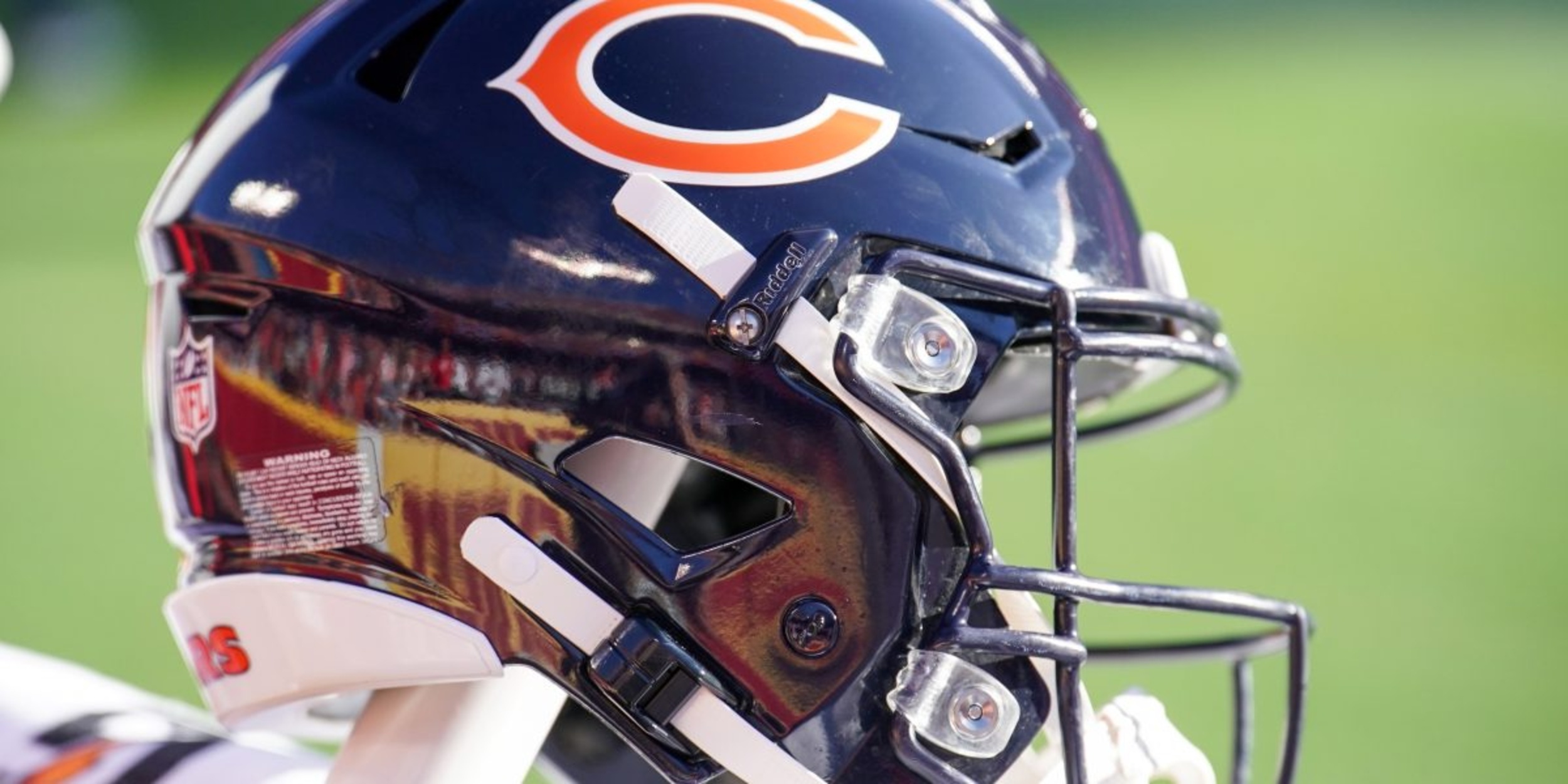 Chicago Bears could acquire controversial 1,000-yard WR in daring move