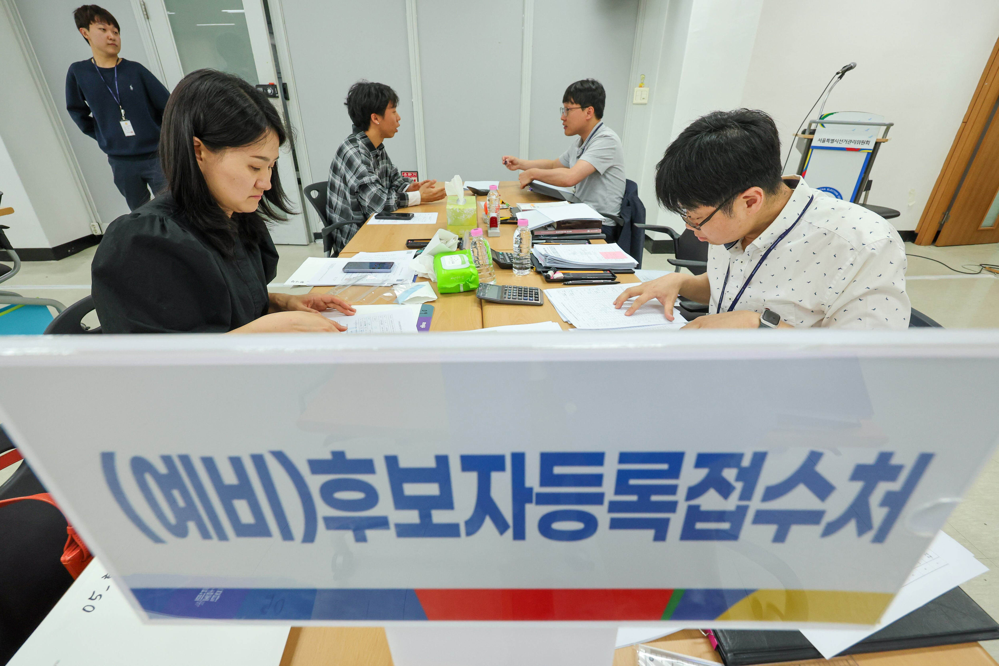 June 3 elections: 7,829 candidates, 1.8-to-1 competition rate