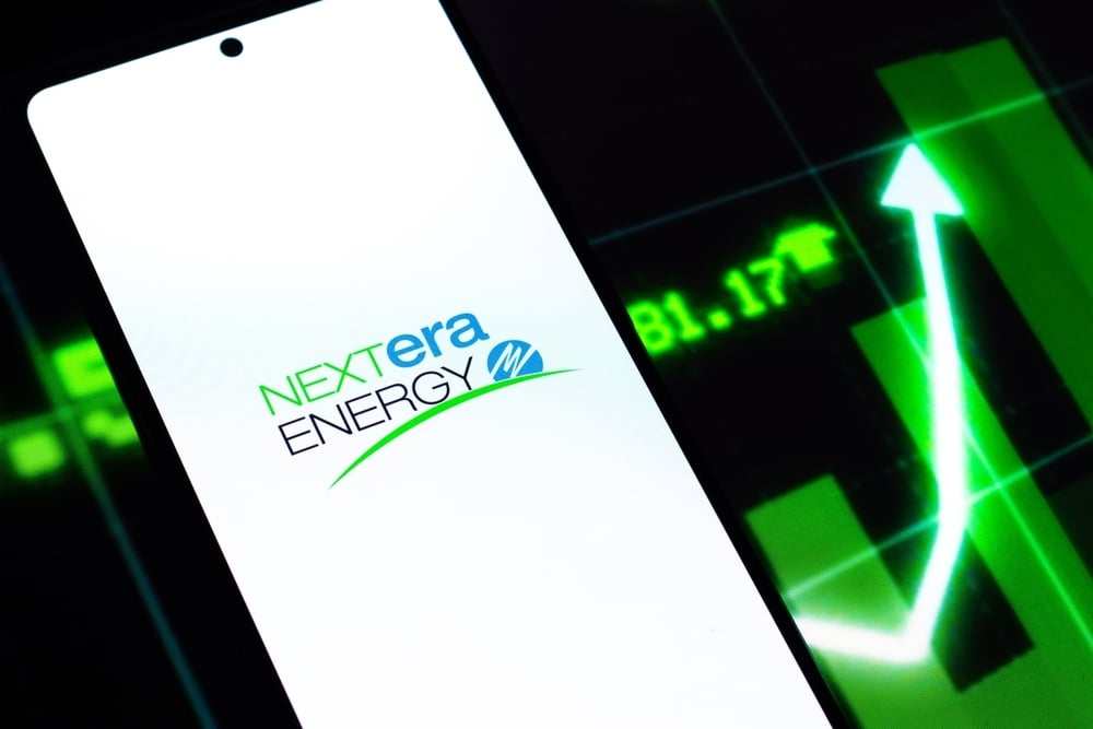 NextEra Energy, Dominion in talks to create $400 billion utility giant ...