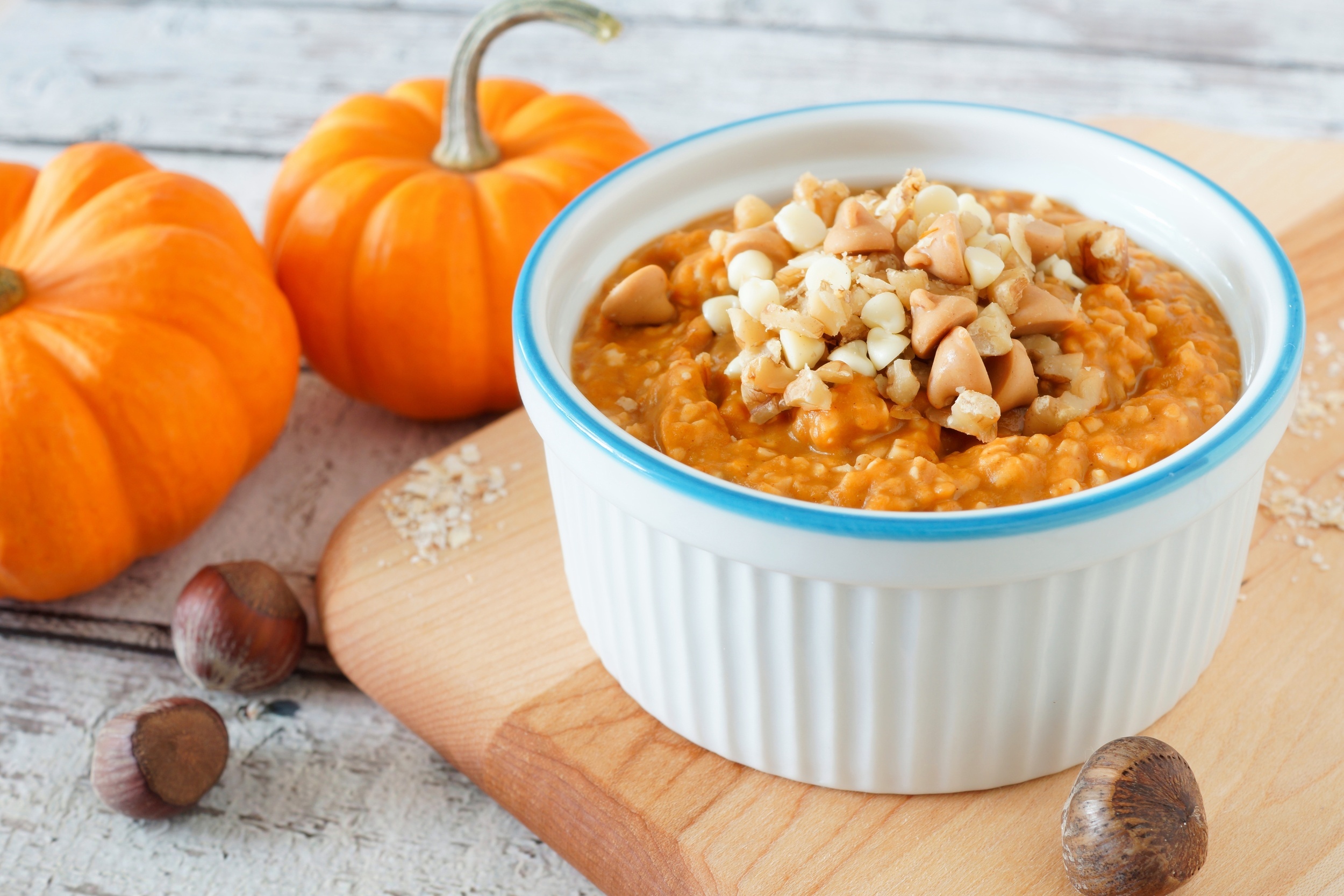 15 recipes that show oatmeal doesn't have to be a boring meal