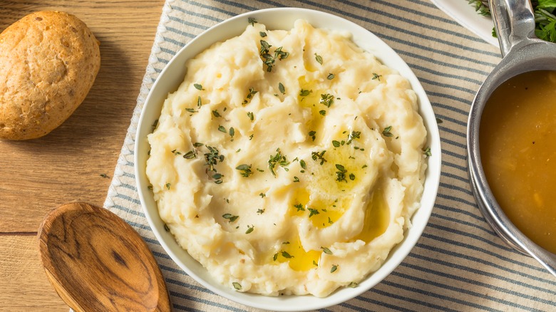 13 secrets to make your mashed potatoes taste even better