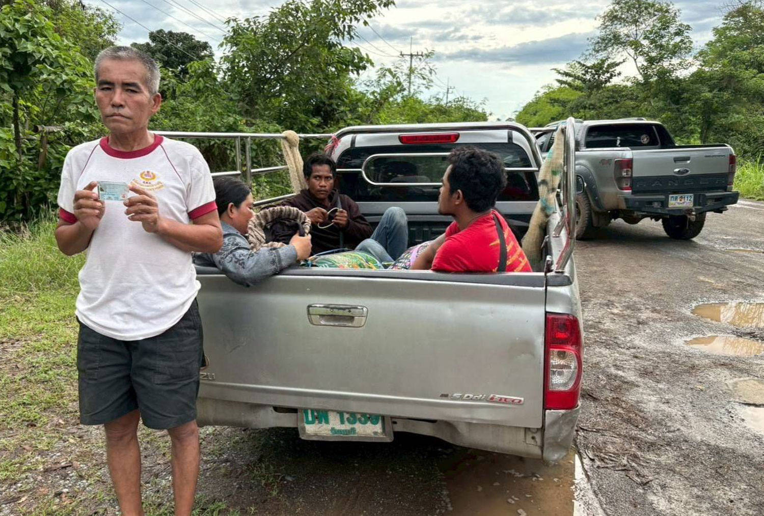 17 illegal border-crossers arrested in Chanthaburi