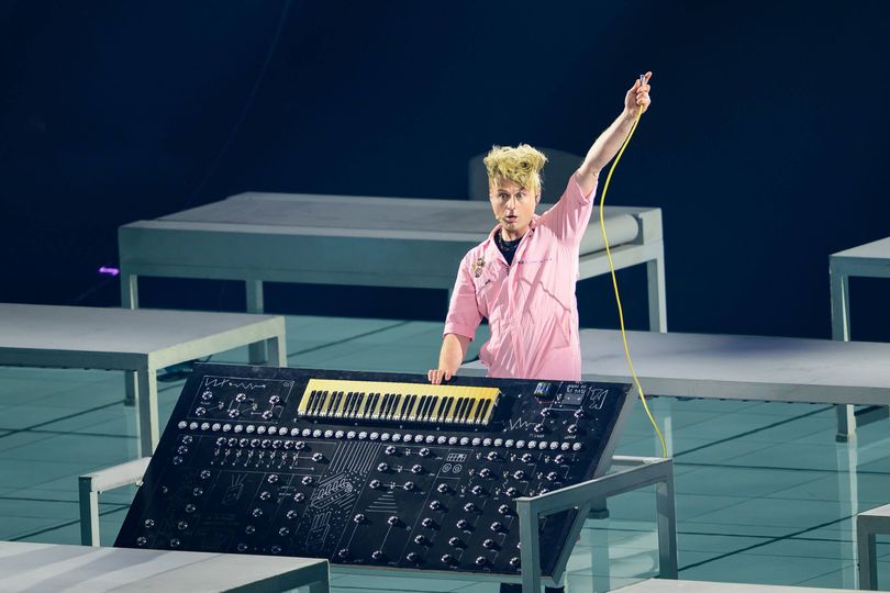 Reason UK's Eurovision entry will be sung in German at 2026 final