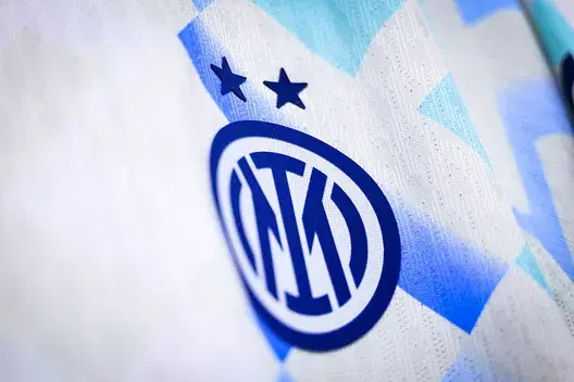 Real Madrid-Inter Legends, le formazioni ufficiali: Palacio-Pazzini in ...