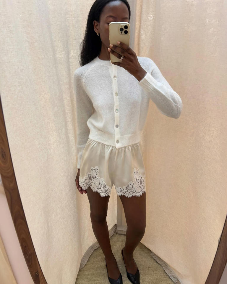 If you want to dress like an it girl, wear these 5 trend-forward basics