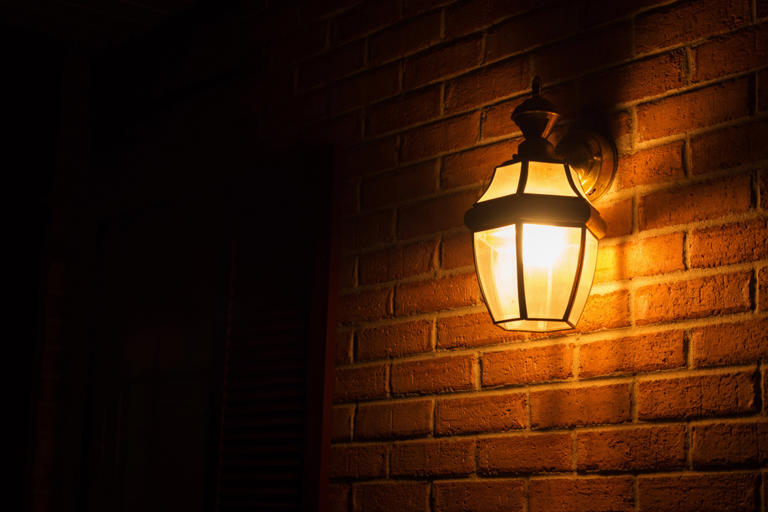 Yellow vs. white light: Which is better?