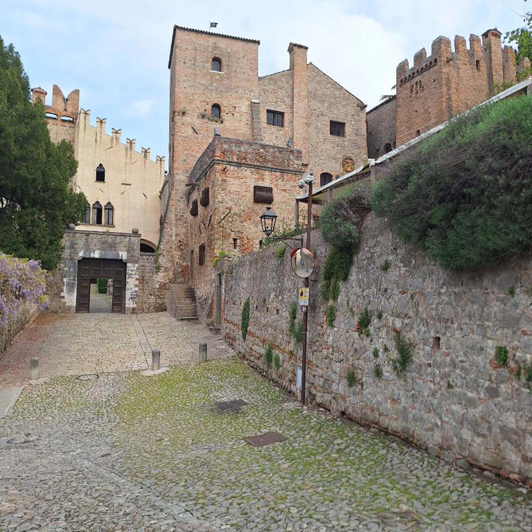 Colli Euganei: ti porto alla scoperta dei borghi medioevali che devi ...