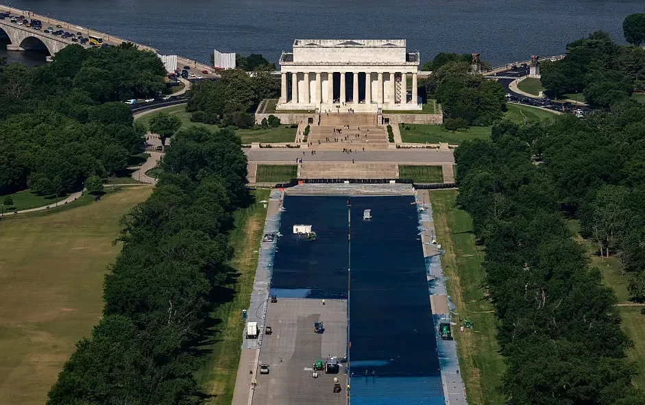 Reflecting Pool renovation faces lawsuit as costs hit $13M