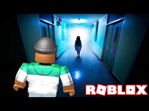 Haunted hallway in Roblox