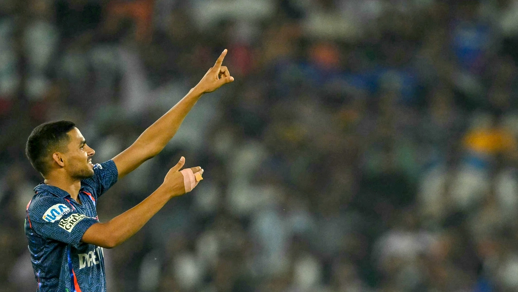 Ex-players criticise Akash Singh's paper-note celebration, call for ban