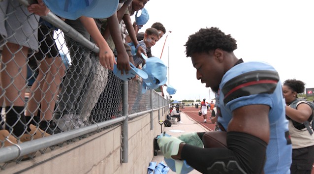 UFL brings historic pro football matchup to Fort Hood with "Hats Off to ...
