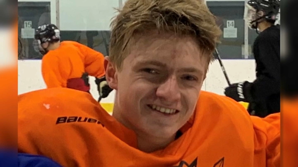 Years after hockey injury, Jake Thibeault to address fellow Babson ...
