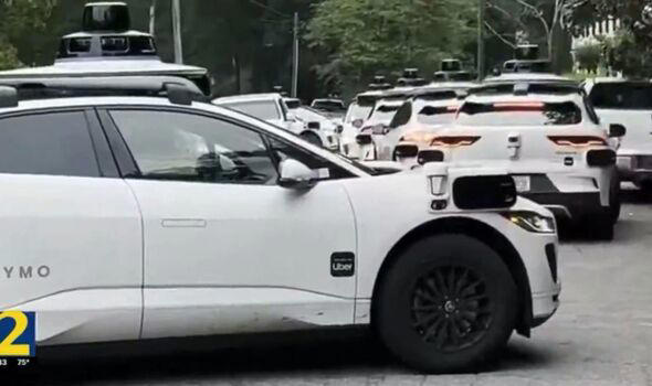 Waymos invade Atlanta neighborhood for hours in dystopian video