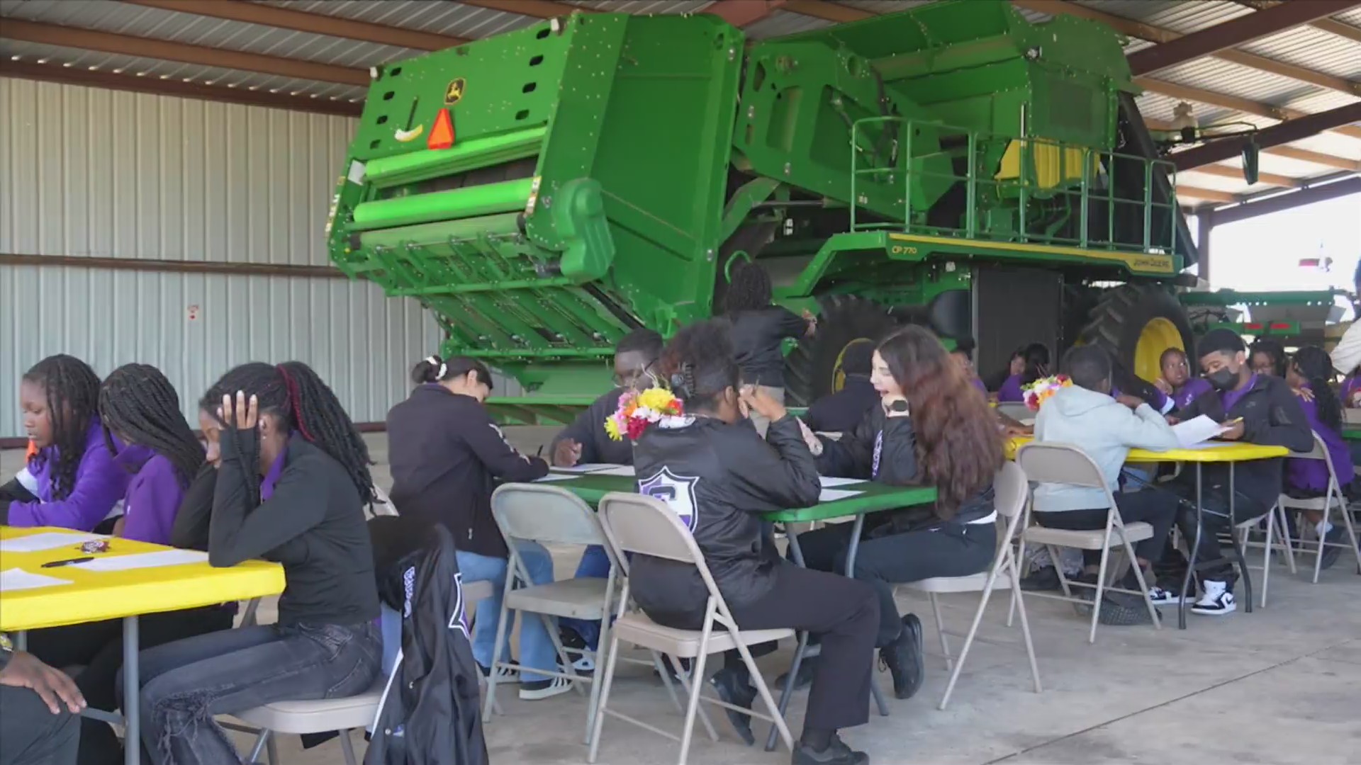 Students gain insight into agriculture business