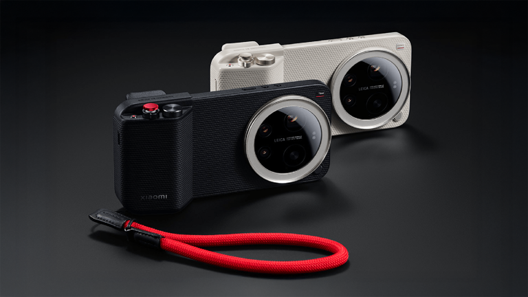 Camera phones are making a comeback, but the US is being left behind