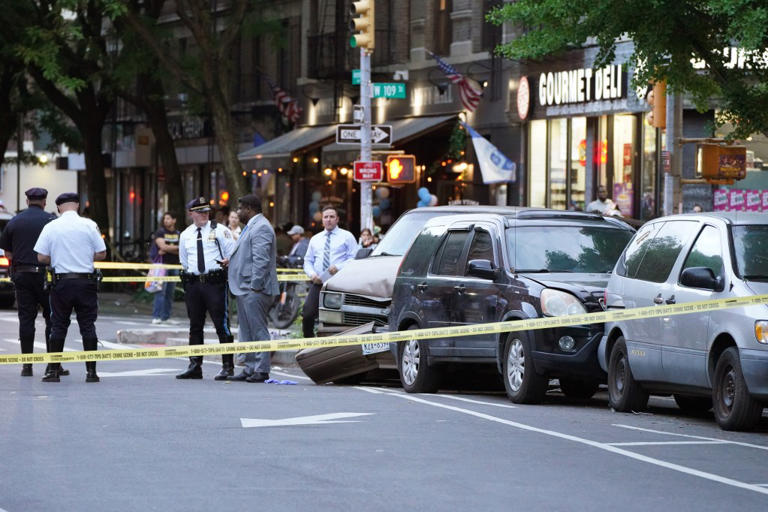 Out-of-control suspected drunk driver plows into group on NYC sidewalk ...