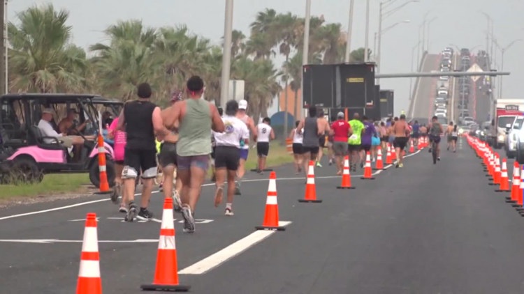 Beach to Bay returns to Corpus Christi with sold-out race, traffic ...
