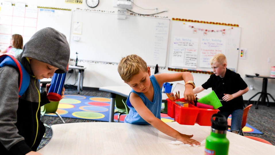 Few states and districts buck decade-long reading decline
