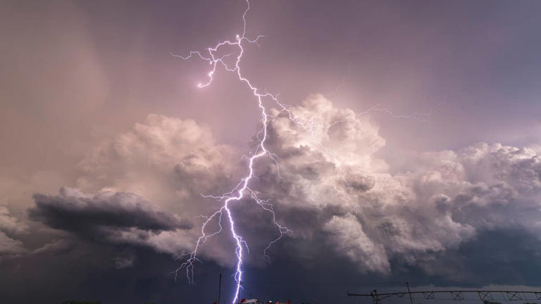 Millions affected by tornado and 'severe' thunderstorms—'take cover now'