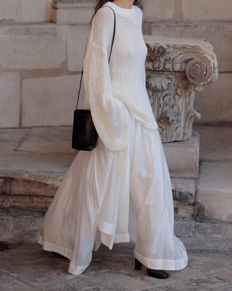 If you want to dress like an it girl, wear these 5 trend-forward basics