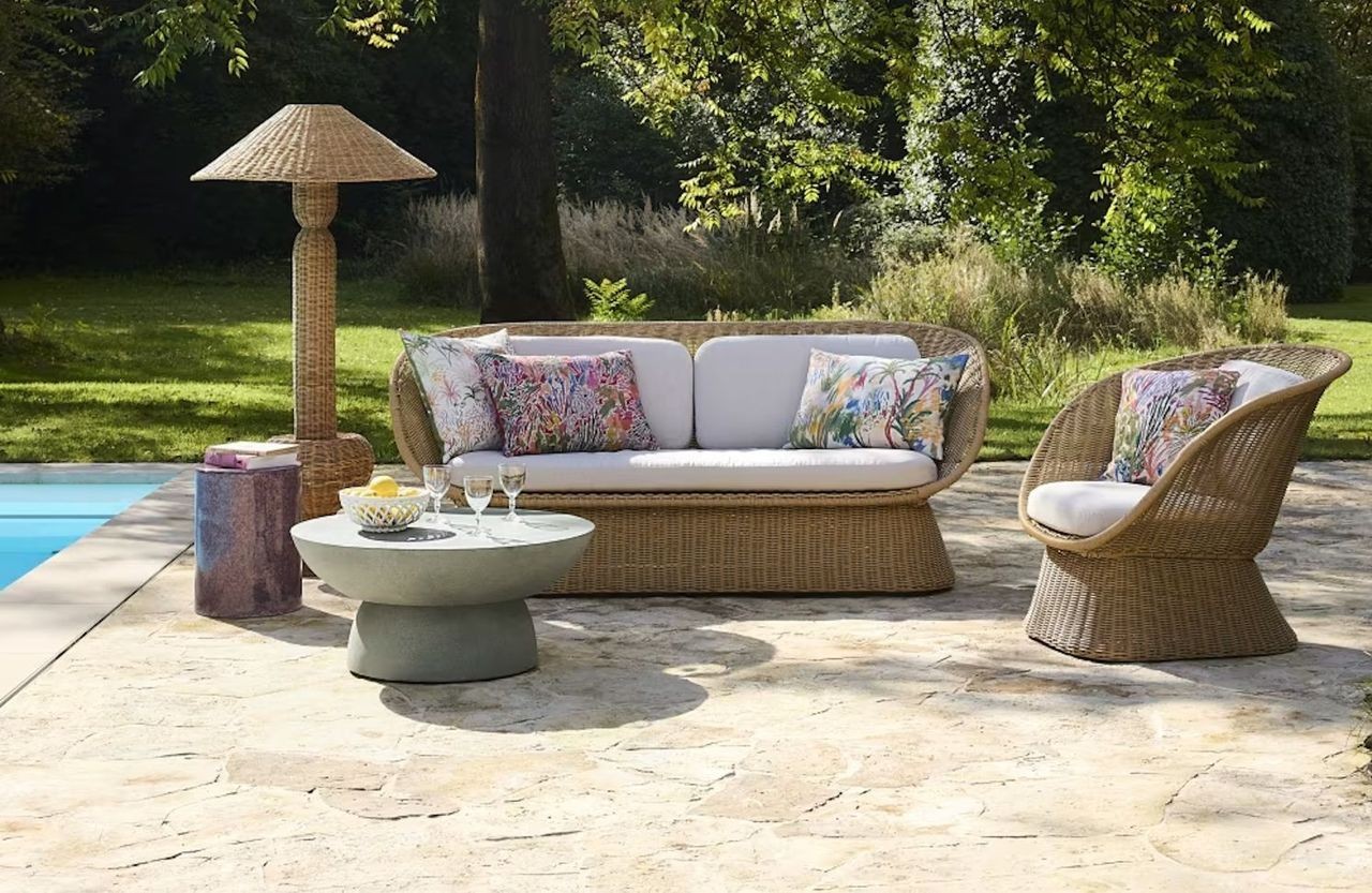 Le mobilier naturel, la tendance outdoor pour un jardin chic et apaisant