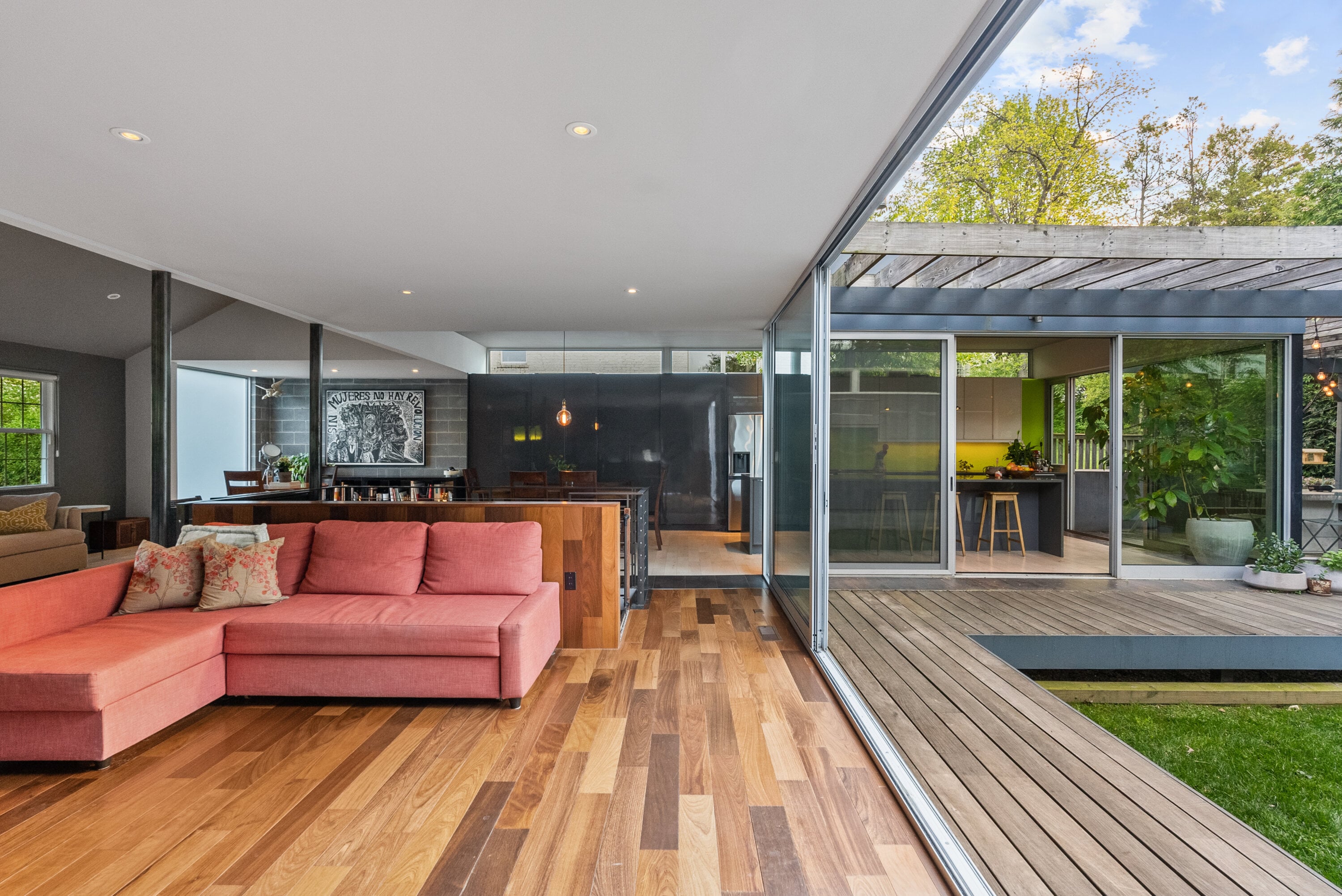 Casa Abierta: The art of open living in Chevy Chase