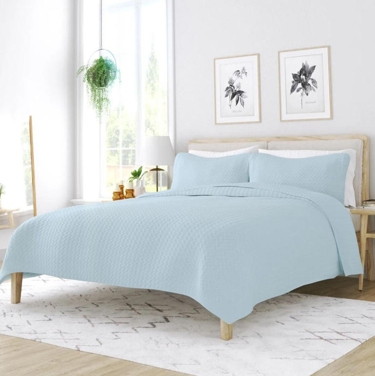 The one bedding swap you need for the spring and summer