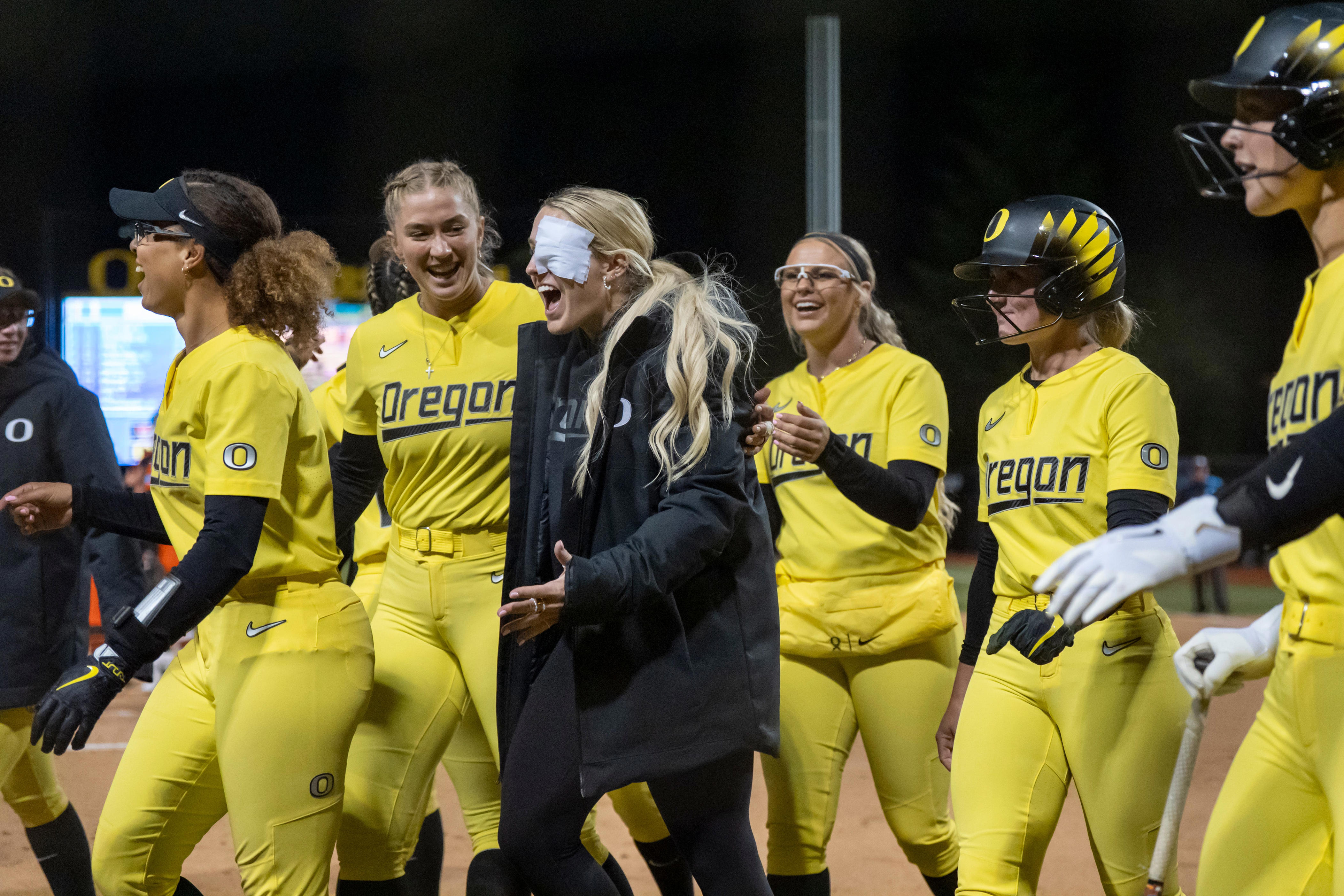 Oregon softball takeaways: 3 defining moments from NCAA regional loss