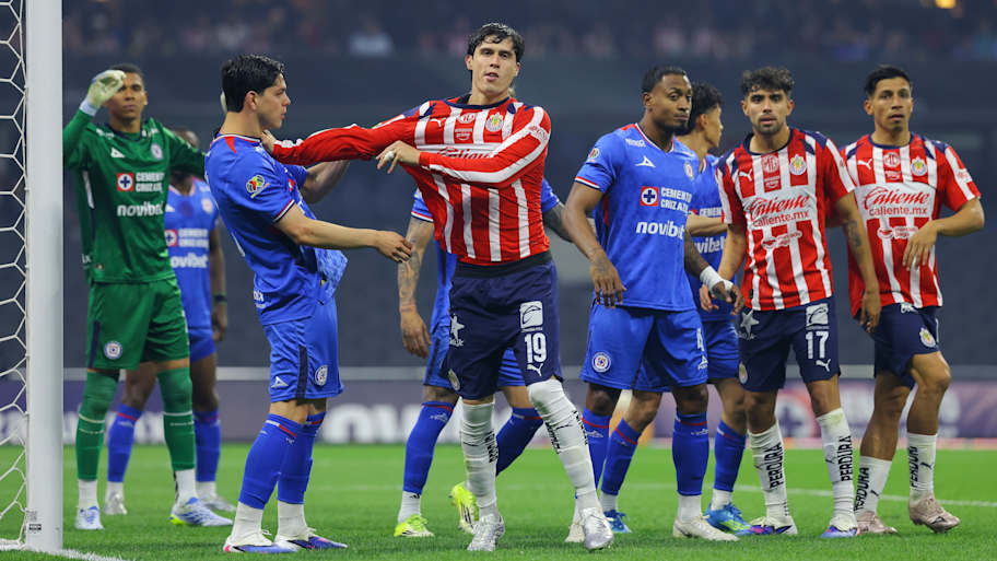 Chivas vs Cruz Azul: previa, predicciones y alineaciones
