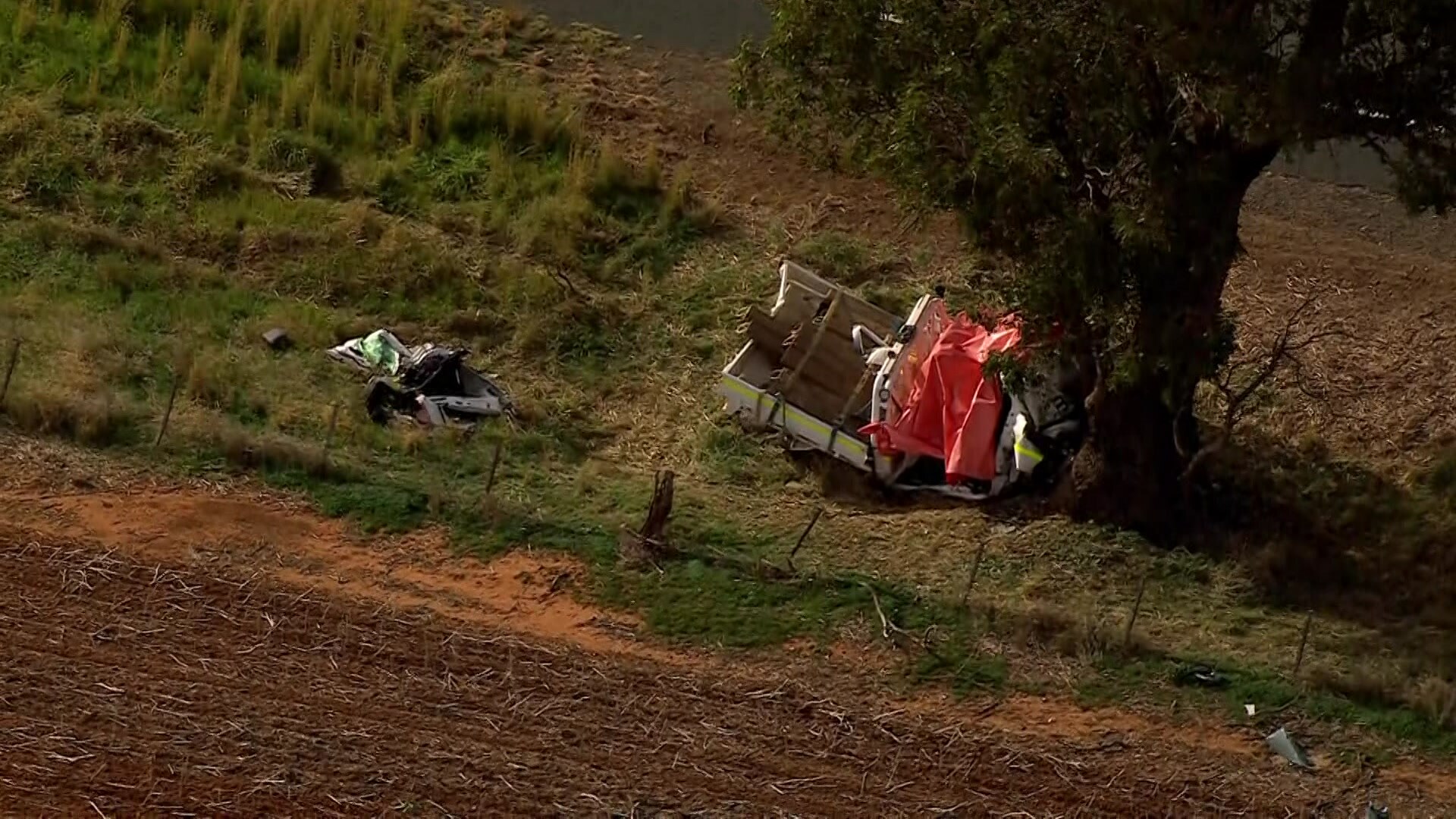 Boy dead, two seriously injured following car crash in north-west Victoria