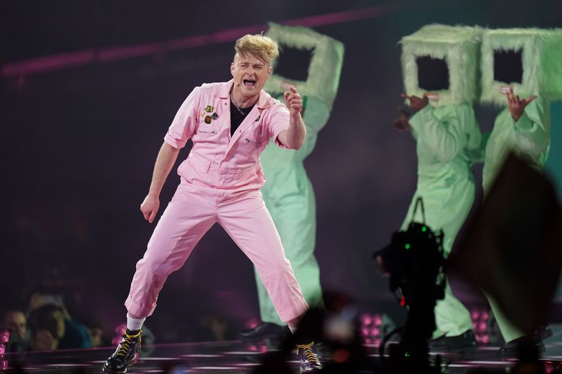 UK's Look Mum No Computer dealt 'crushing blow' hours before Eurovision ...