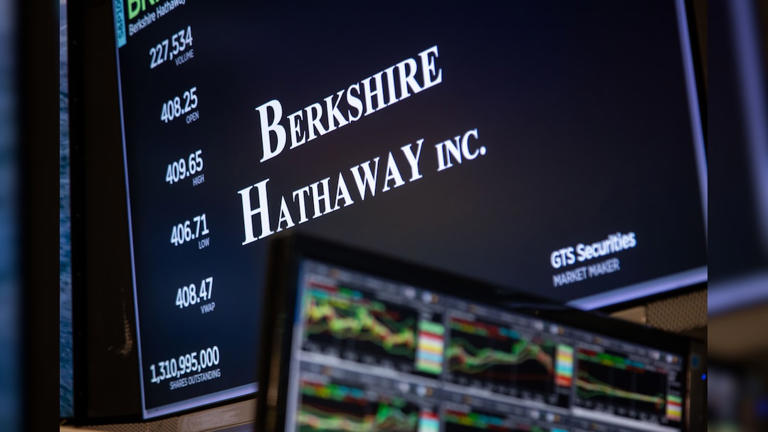 Berkshire Amasses $2.6 Billion Stake In Delta Airlines
