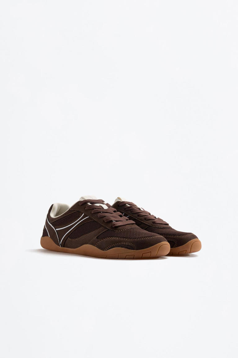 Las elegantes se han enamorado de estas zapatillas barefoot que son ...