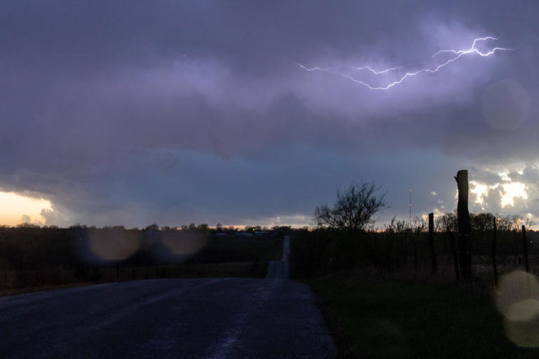 Kansas faces enhanced severe storm risk May 18, including tornadoes
