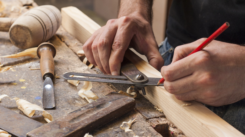 10 The Best YouTube Channels For Woodworking Every Beginner Should Know ...