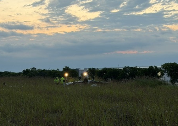 3 off-duty Dallas police officers injured after small plane crash in ...