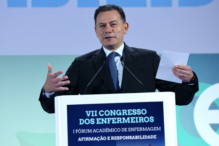 Sindicato dos enfermeiros lamenta “discurso de intenções” do primeiro ...