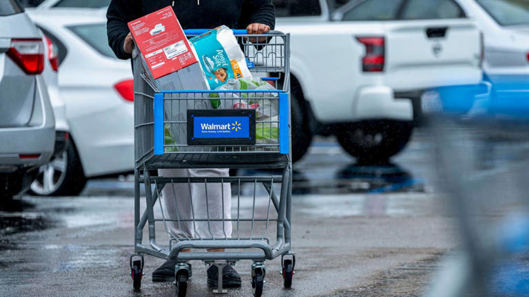 Walmart is selling a 'sturdy and weatherproof' $600 outdoor storage ...